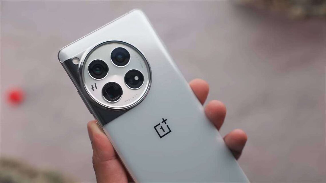 OnePlus 13 is Set to Release, Top Features, Release Date, Camera, Price and More! - Gadget Insiders