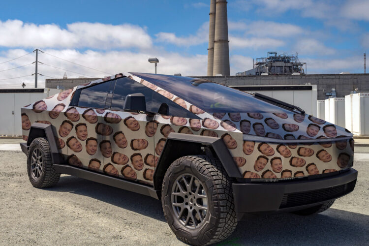 Tesla’s Cybertruck Launches a Vibrant Blue Color, Just Pay $6,500 More ...