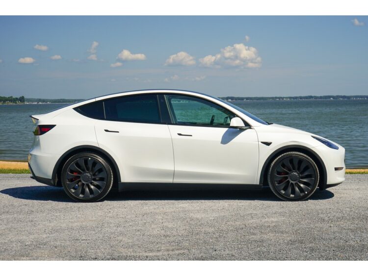 Tesla Rolls Out Cool New Features, Brighter High Beams and More ...