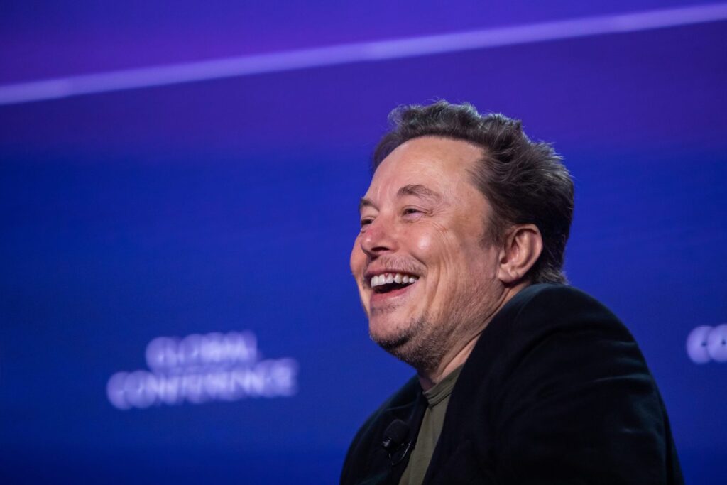 How Elon Musk's Multibillion-Dollar Compensation Package Debate is ...